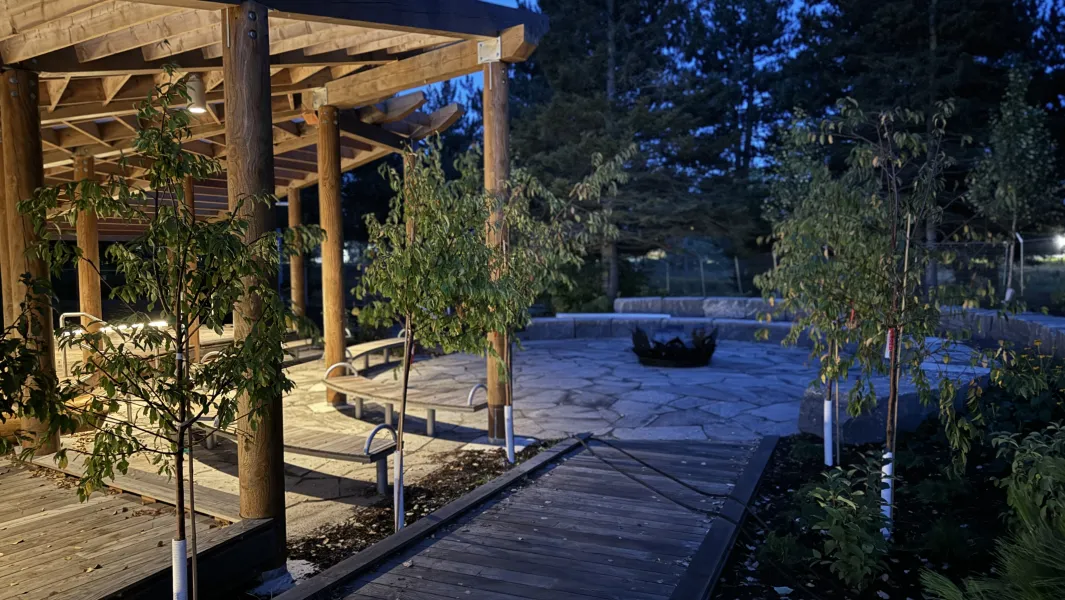 Anwebiiwining Outdoor Space | Confederation College