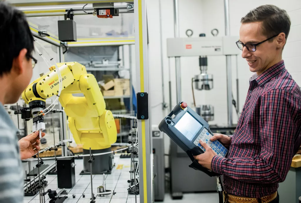 mechanical engineering technician